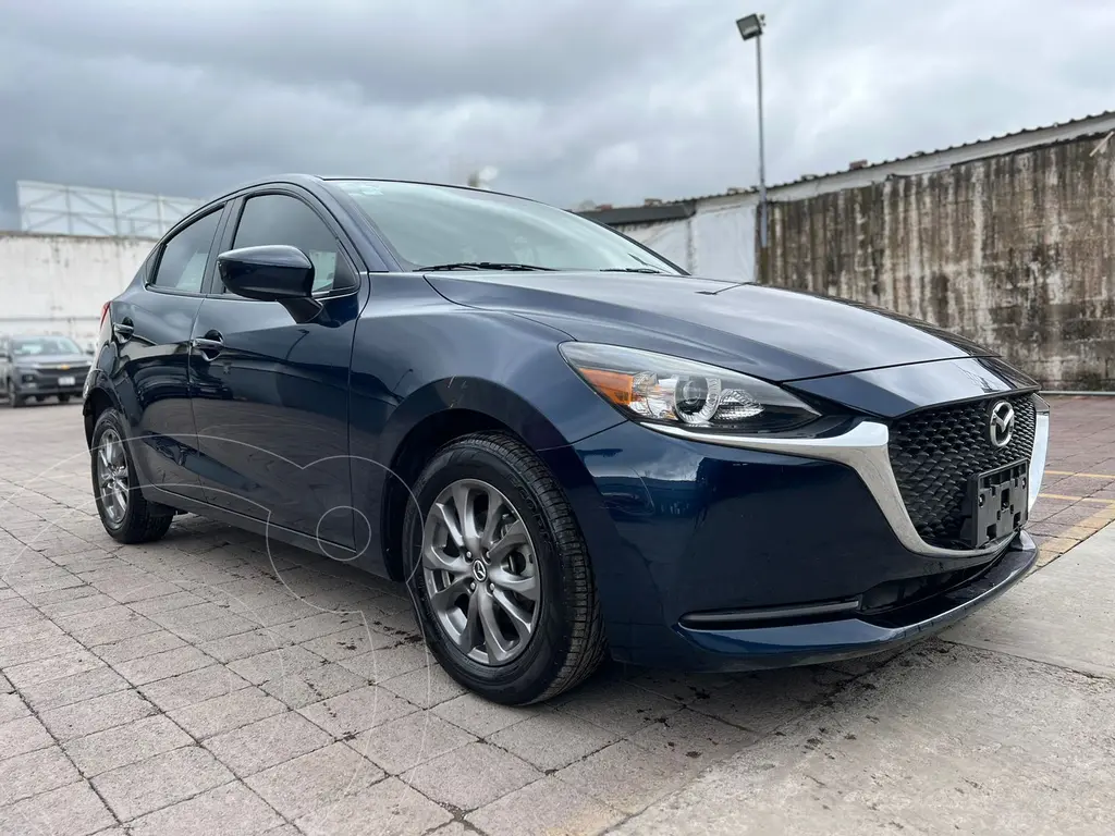 Mazda 3 Sedan i usado (2023) color Azul Oscuro precio $275,000