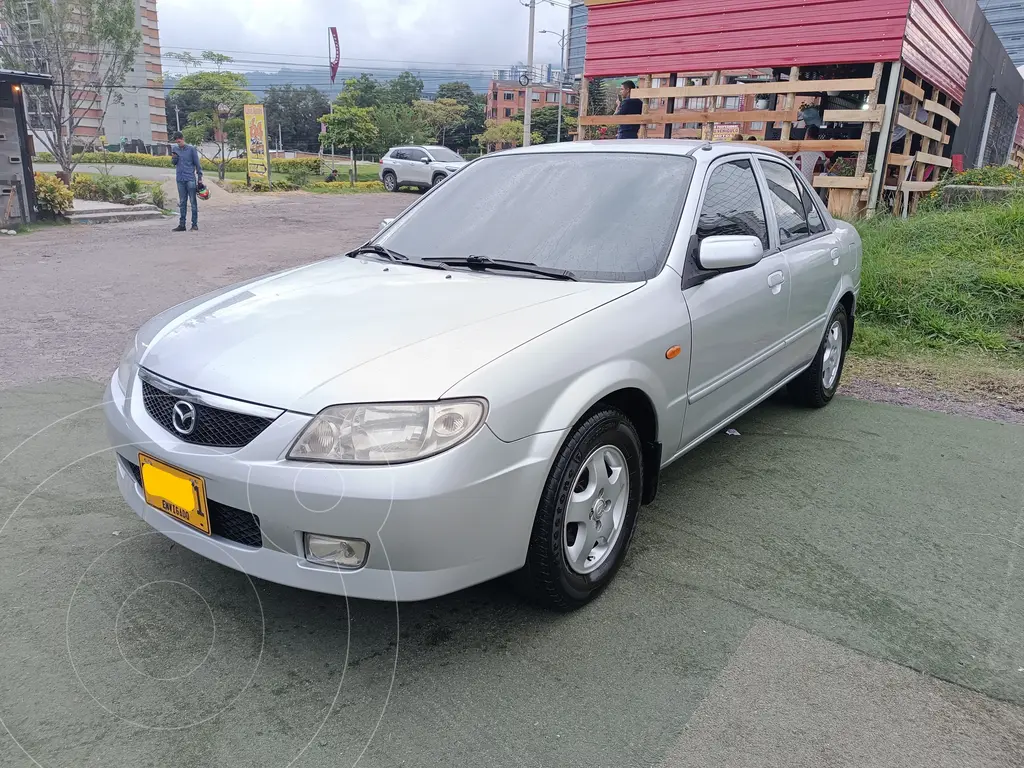 Mazda Allegro 1.6 Sinc. usado (2007) color Plata precio $24.000.000