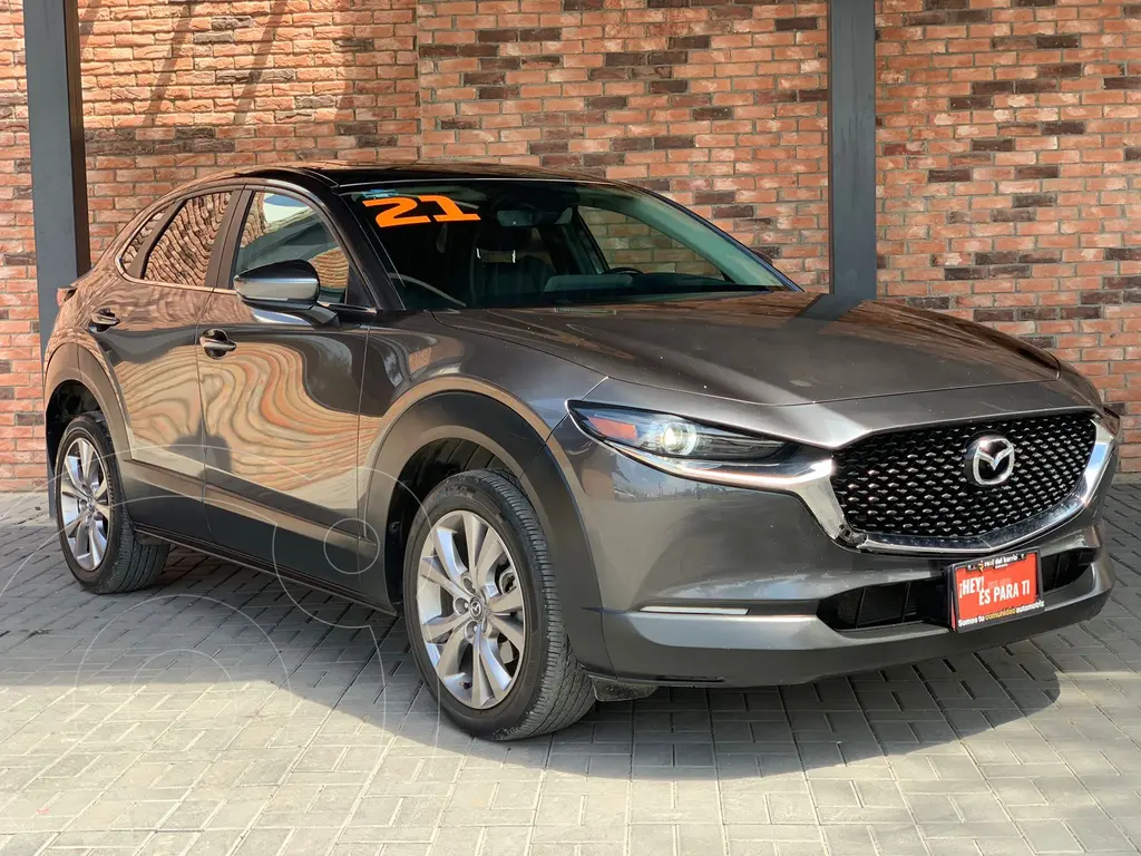Mazda CX-30 i Sport usado (2021) color Gris Titanio precio $460,000