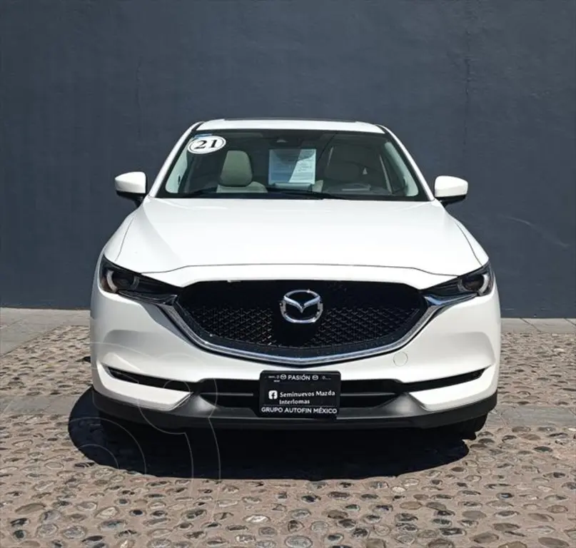 Mazda CX-5 2.5L T Signature usado (2021) color Blanco precio $560,000