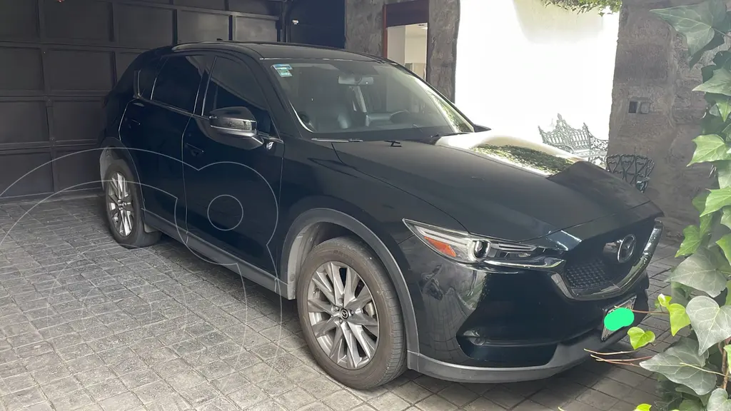 Mazda CX-5 i Grand Touring usado (2021) color Negro precio $440,000