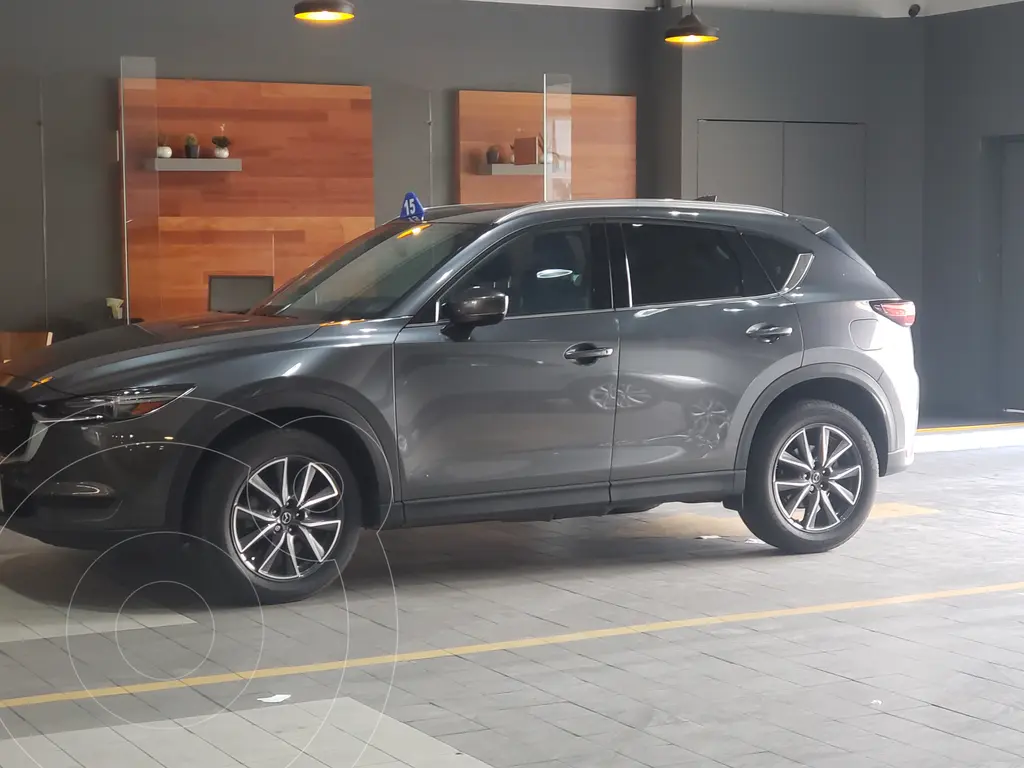 Mazda CX-5 2.0L i Grand Touring usado (2018) color Gris Titanio precio $429,000