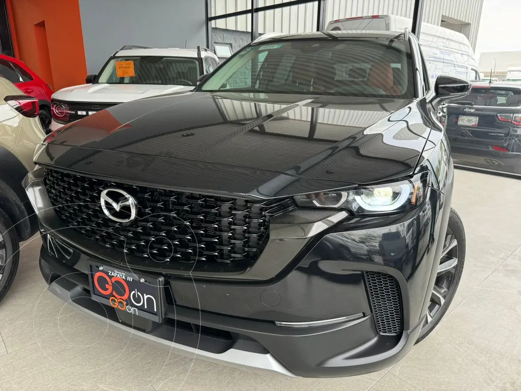 Mazda CX-50 Signature usado (2024) color Negro precio $750,000