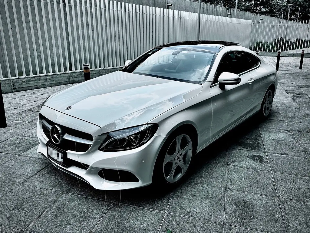 Mercedes Clase C Coupe 200 CGI Aut usado (2018) color Blanco Diamante ...