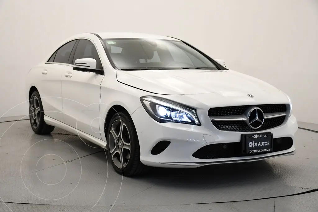 Mercedes Clase CLA 200 CGI Sport usado (2019) color Blanco precio $490,000