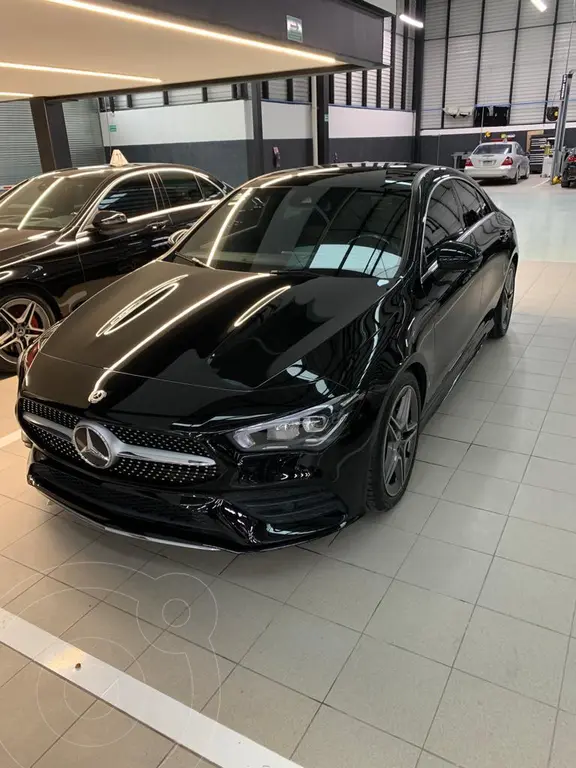 Mercedes Clase CLA 200 Sport usado (2020) color Negro Cosmos precio ...