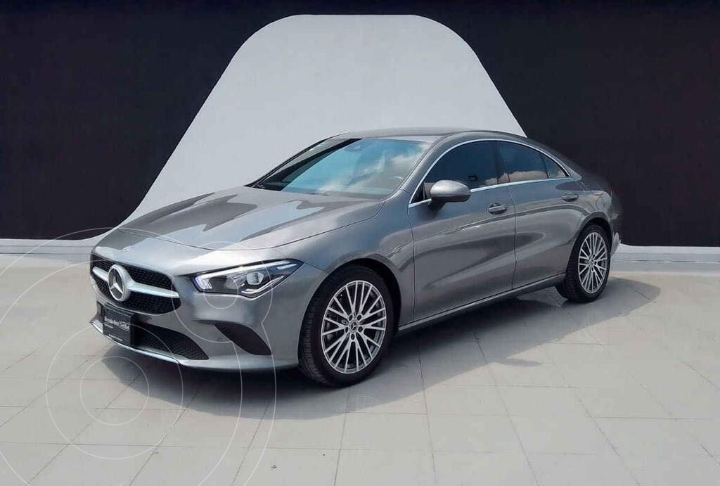 Mercedes Clase CLA 200 Progressive usado (2020) color Plata precio $749,900