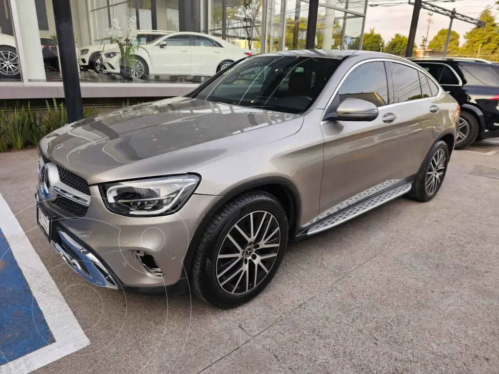 Mercedes Clase GLC 300 4MATIC Coupe usado (2021) color Plata precio ...
