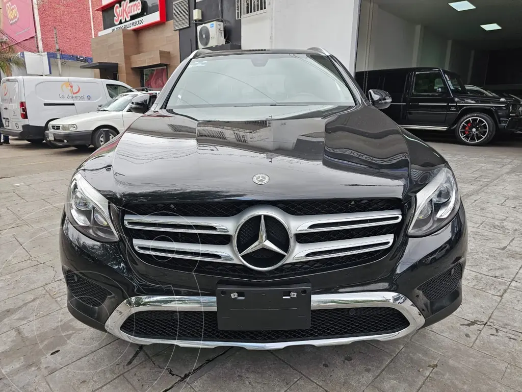 Mercedes Clase GLC 300 4MATIC Off Road usado (2019) color Negro precio ...