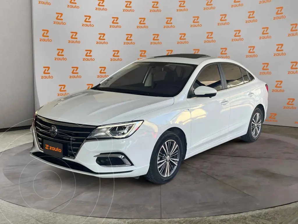 MG MG5 Elegance usado (2023) color Blanco precio $299,000