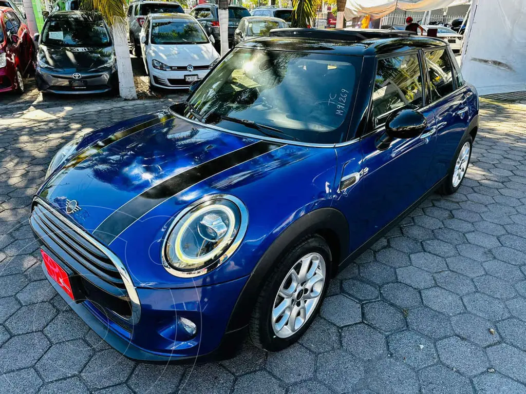 MINI Cooper 5 Puertas Chili Aut usado (2019) color Azul precio $377,000