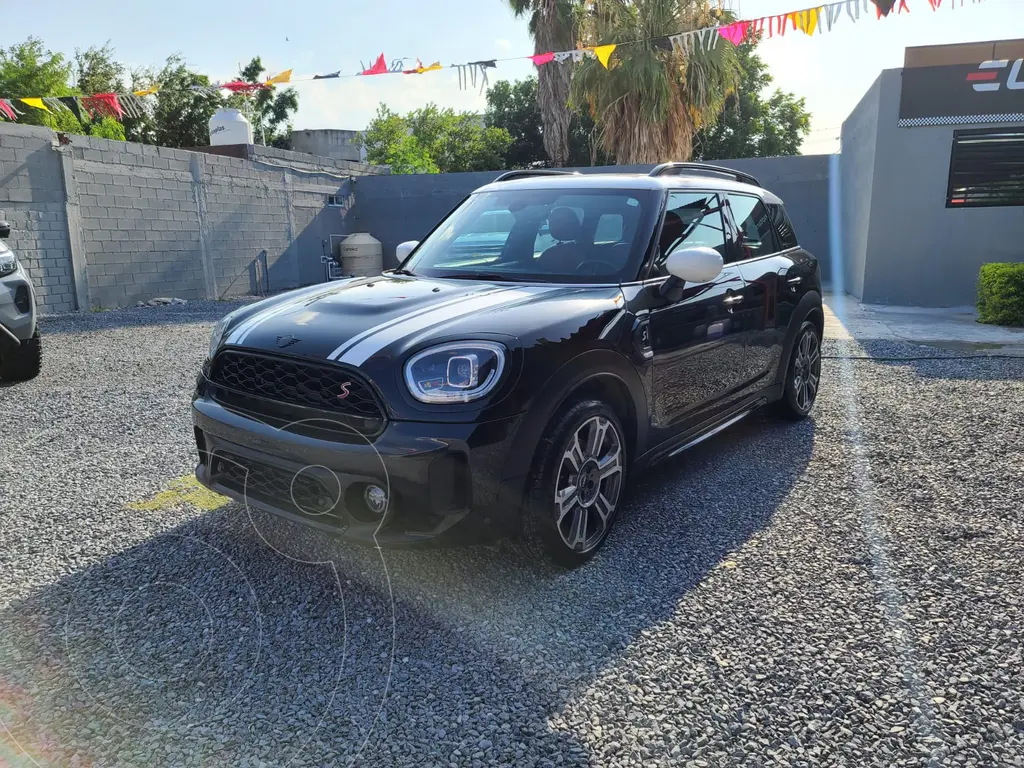 MINI Cooper Countryman S Iconic Aut usado (2022) color Negro precio ...