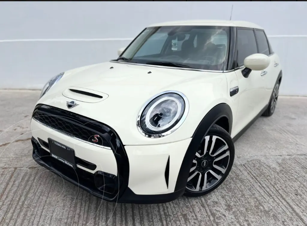 MINI Cooper S Essential usado (2022) color Blanco precio $568,900
