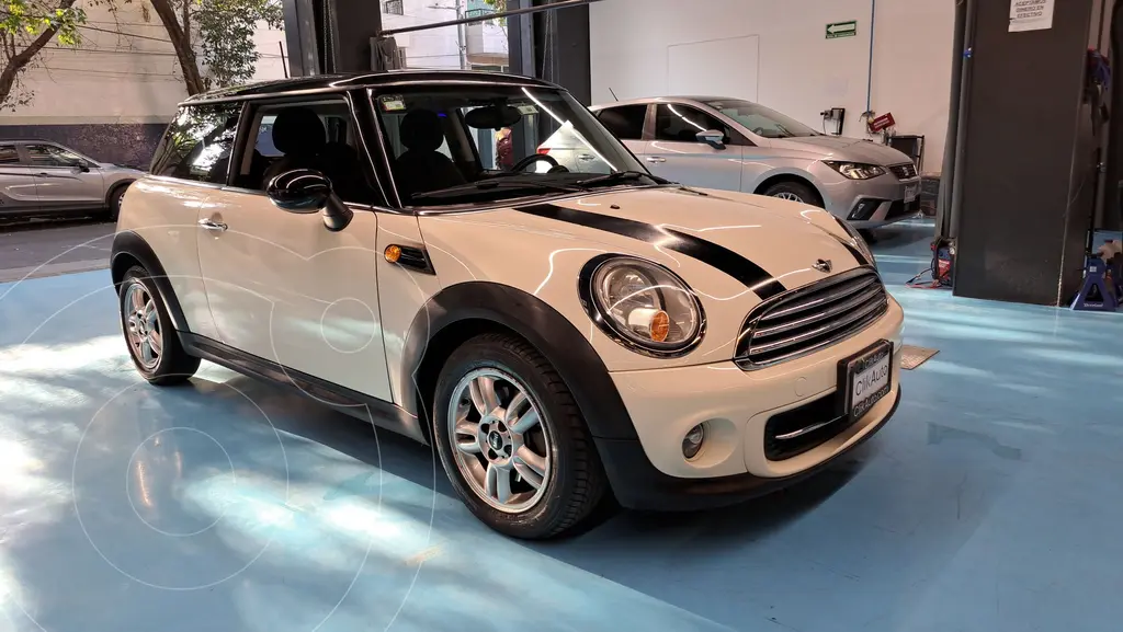 MINI Cooper Classic usado (2013) color Negro precio $170,000