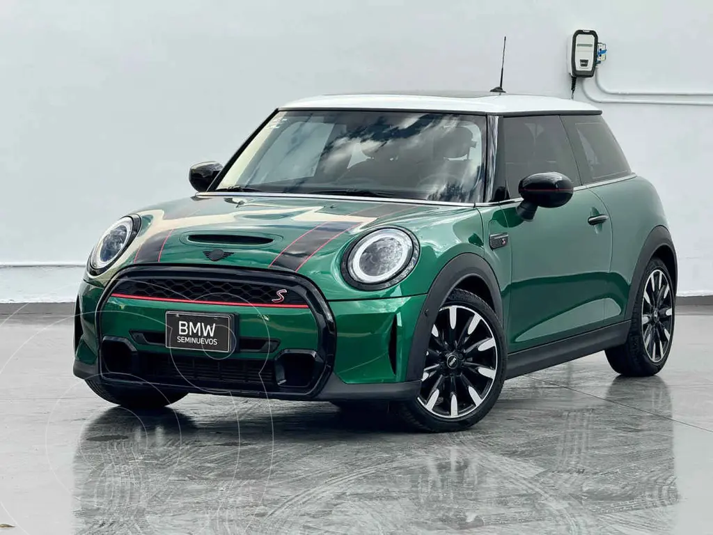 MINI Cooper S Classic Aut usado (2023) color Verde precio $599,000