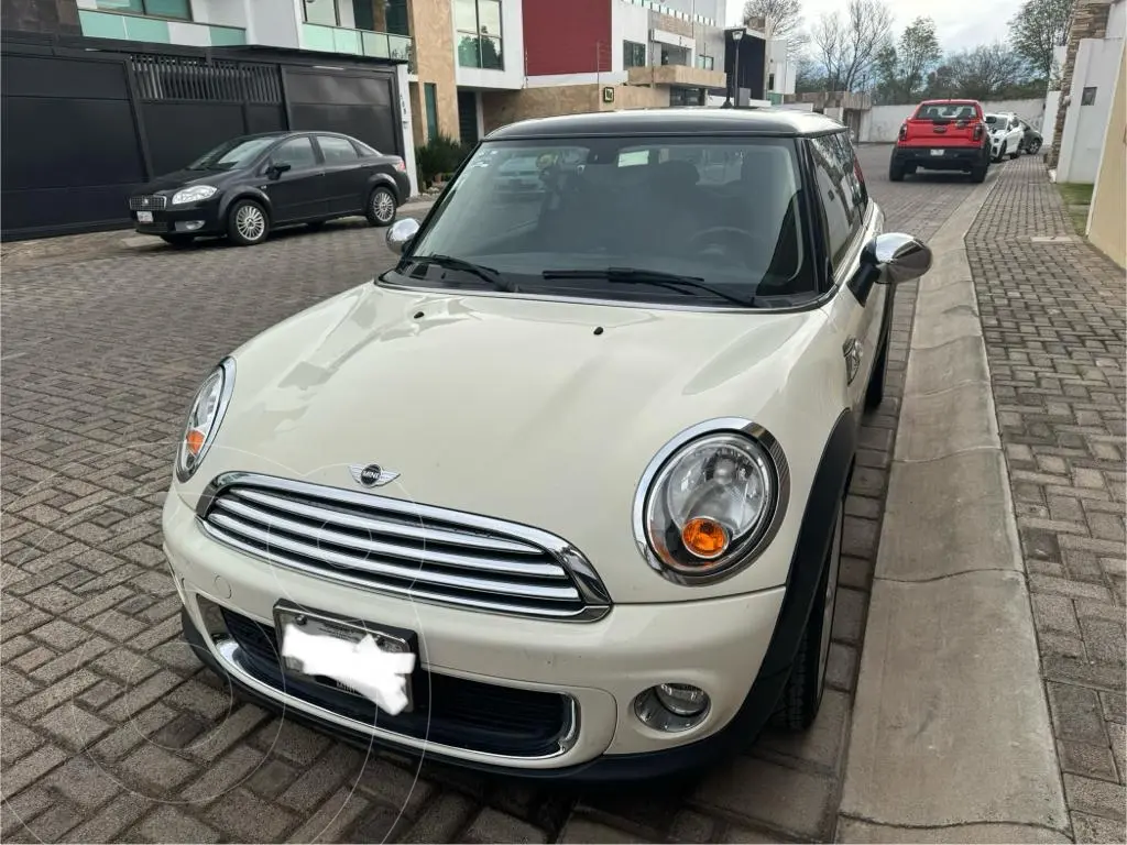 MINI Cooper Salt usado (2013) color Beige precio $225,000