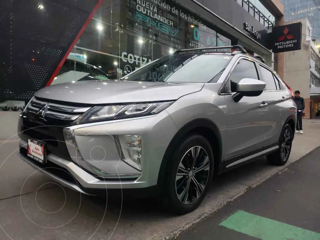 Mitsubishi Eclipse Cross Limited usado (2019) color Plata precio $419,900