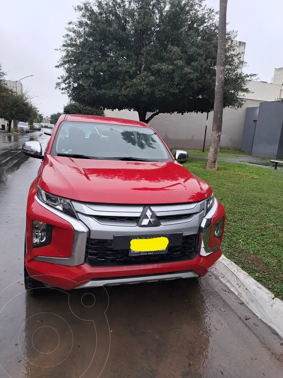 Mitsubishi L200 GLX 4x2 usado (2021) color Rojo precio $430,000