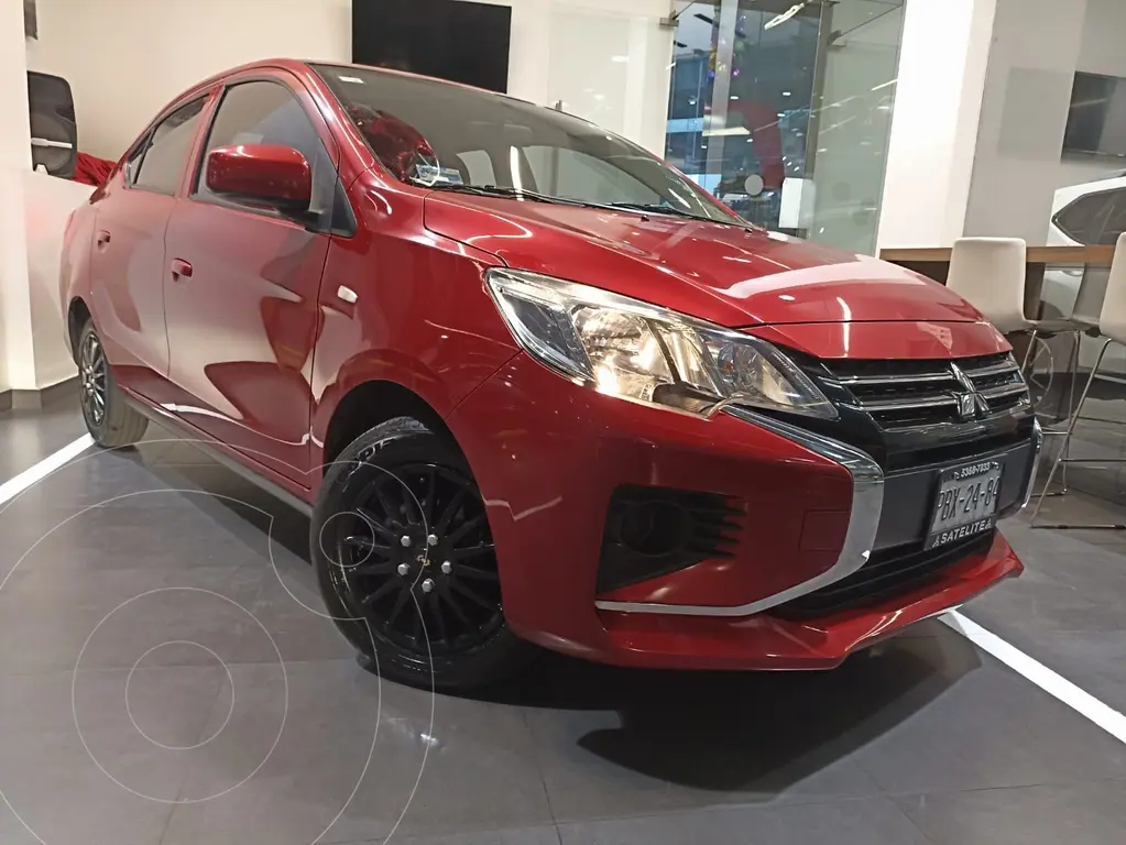 Mitsubishi Mirage GLX CVT usado (2022) color Rojo precio $225,000