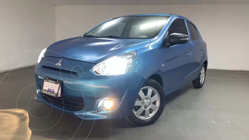 Mitsubishi Mirage GLS usado (2016) color Azul precio $144,000