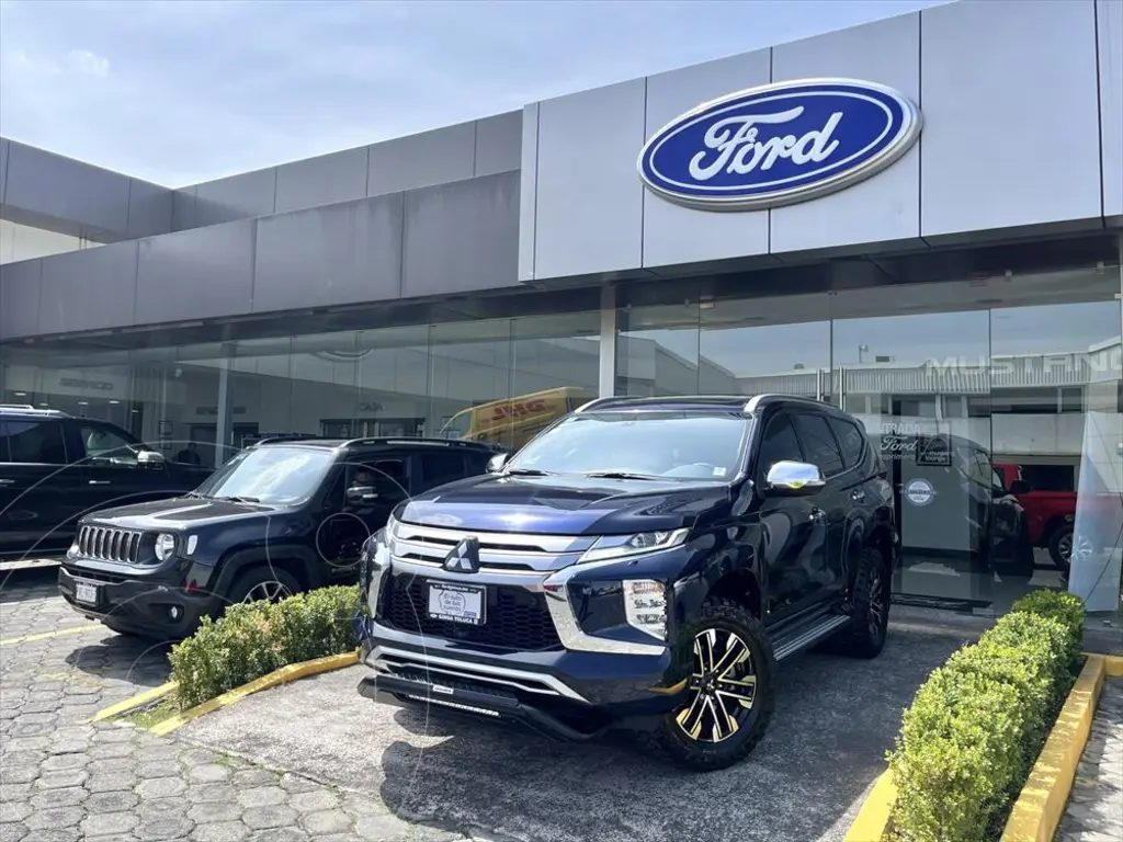 Mitsubishi Montero Sport SE Plus usado (2022) color Azul Marino precio ...