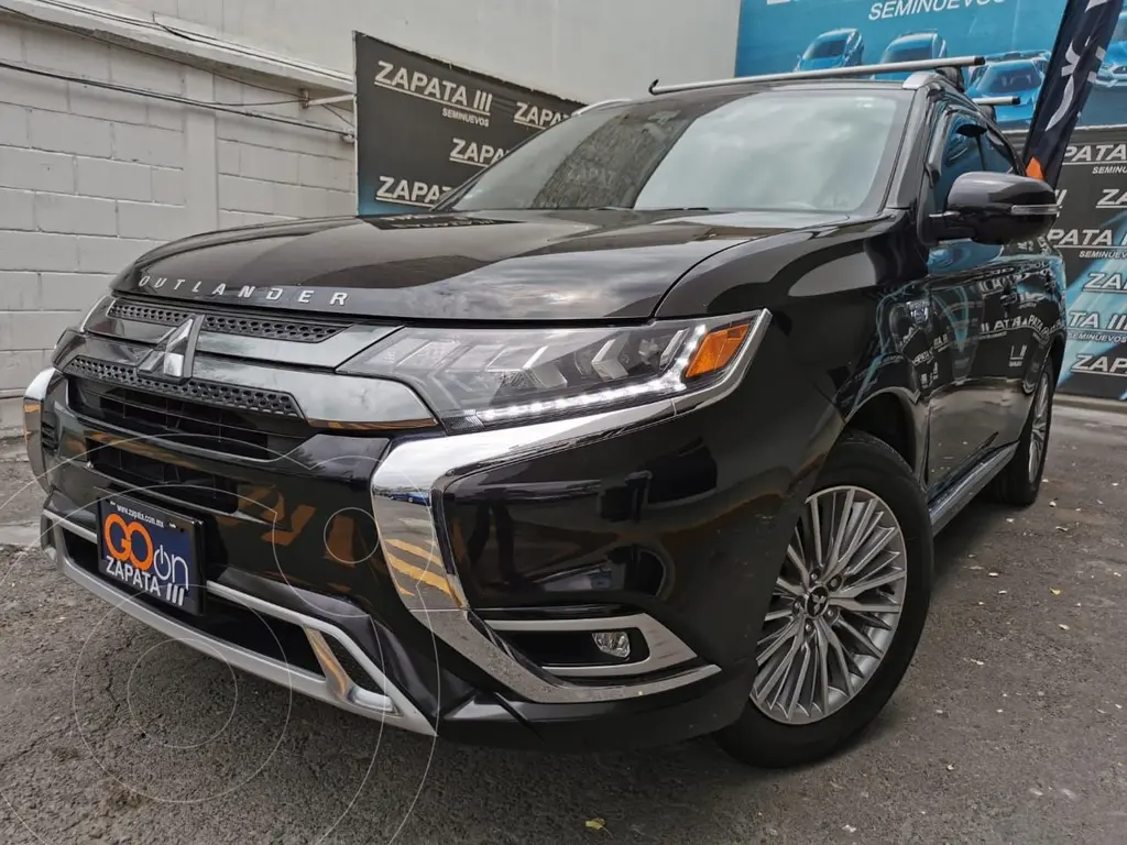 Mitsubishi Outlander PHEV Limited usado (2020) color Negro precio $385,000