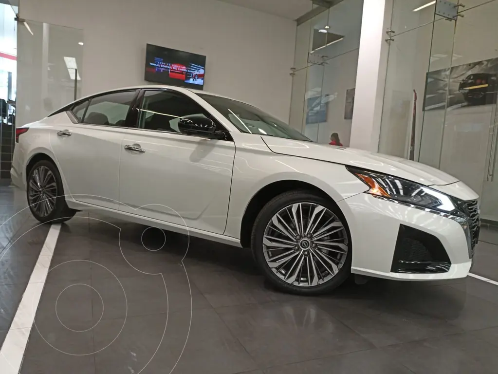 Nissan Altima Exclusive Turbo usado (2023) color Blanco precio $756,900