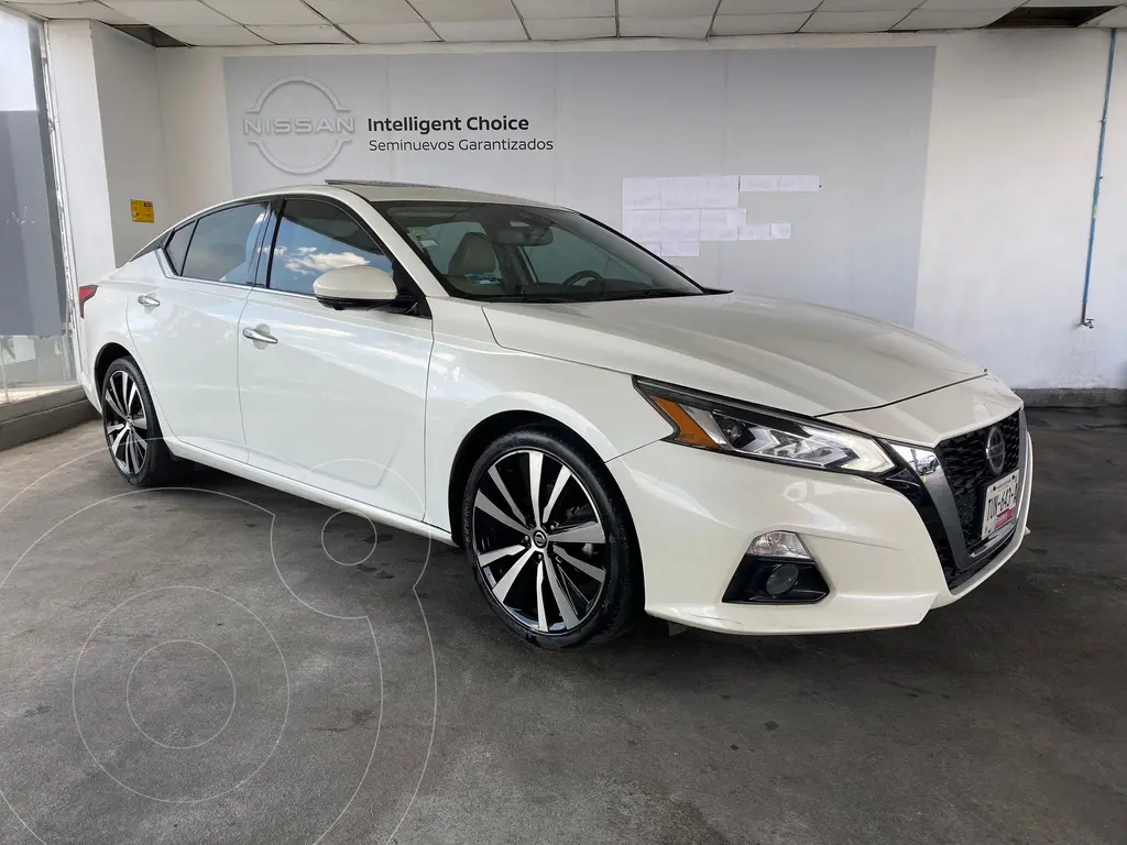 Nissan Altima Exclusive Turbo usado (2020) color Blanco precio $472,300