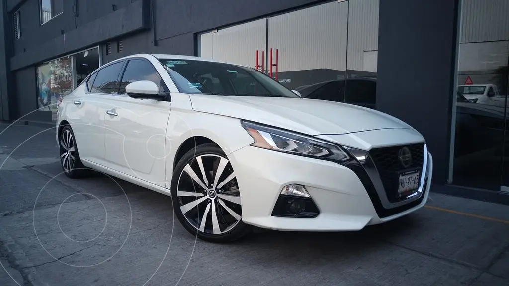 Nissan Altima Exclusive Turbo usado (2020) color Blanco precio $579,800