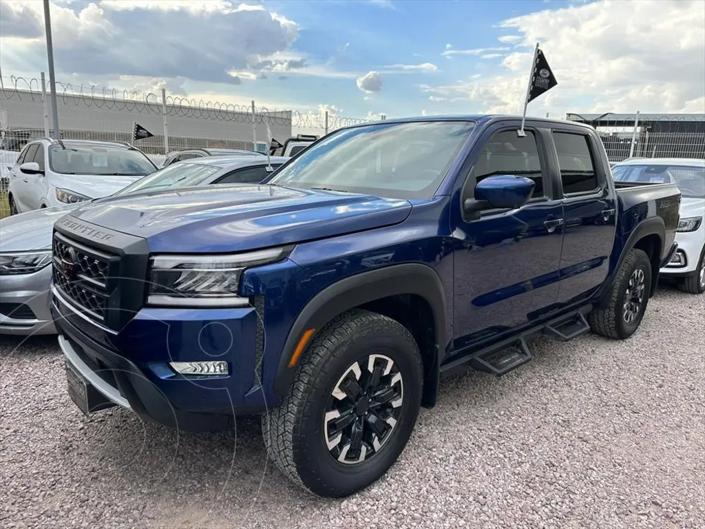 Nissan Frontier Pro 4X 4x4 Aut usado (2022) color Azul Marino precio ...
