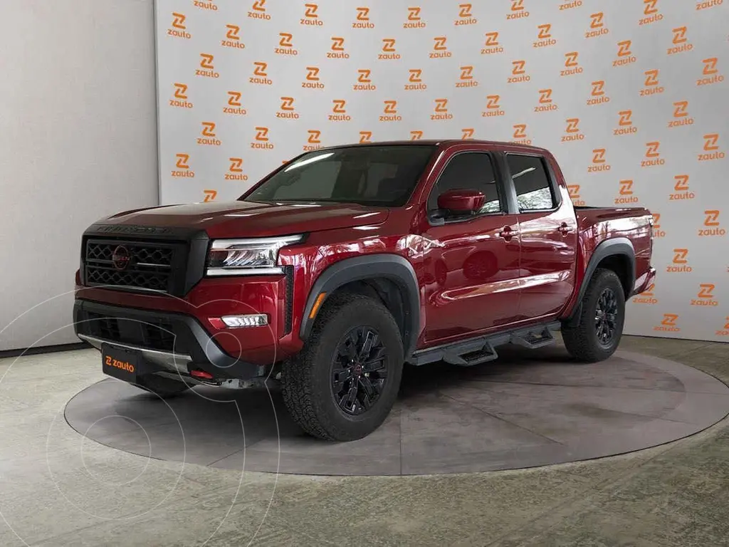 Nissan Frontier Pro 4X 4x4 Aut usado (2022) color Rojo precio $889,900