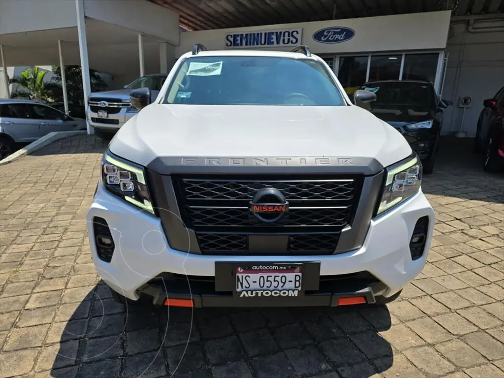 Nissan Frontier Pro 4x 4x4 Aut Usado 2022 Color Blanco Precio 620 000
