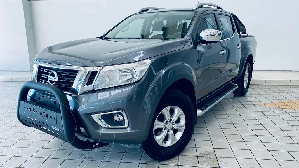 Nissan Frontier LE usado (2020) color Gris Oxford precio $470,000