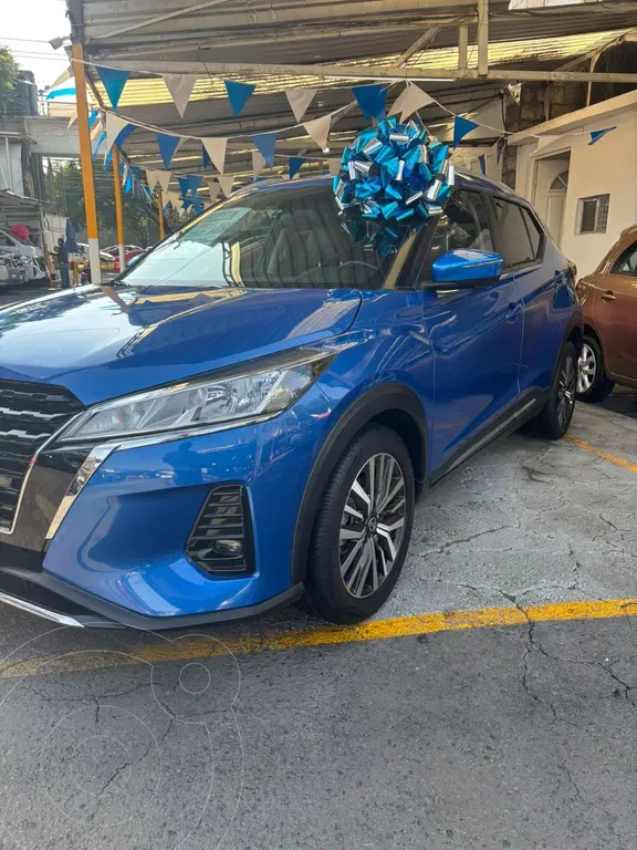 Nissan Kicks Exclusive Aut usado (2021) color Azul precio $328,000