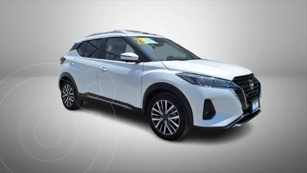Nissan Kicks PLATINUM 1.6 LTS CVT usado (2023) color Blanco precio $395,000