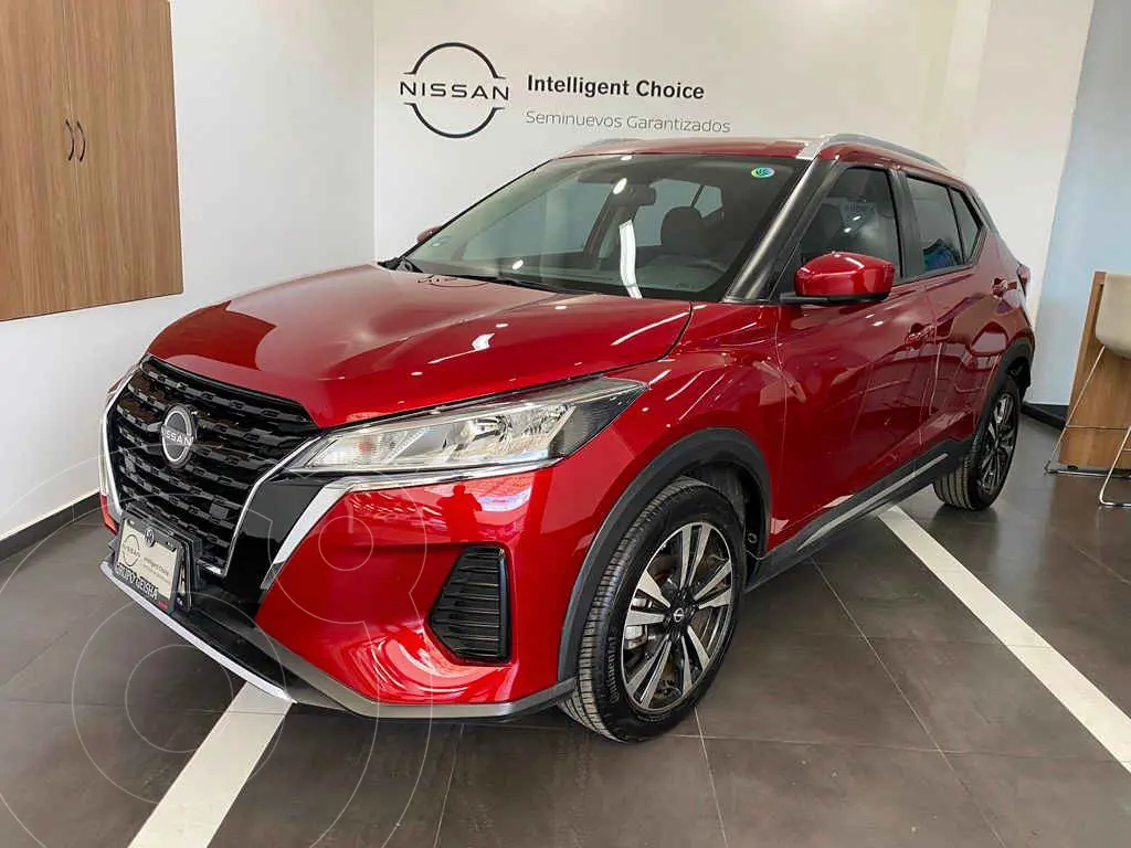 Nissan Kicks Advance Aut usado (2022) color Rojo precio $379,950