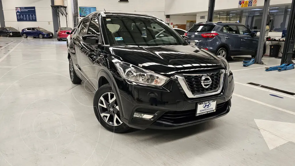 Nissan Kicks Sense usado (2018) color Negro precio $274,900