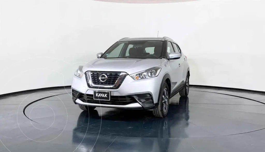 Nissan Kicks Sense usado (2018) color Negro precio $288,999