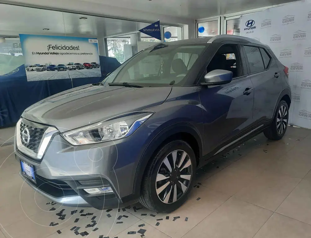 Nissan Kicks Advance Aut usado (2019) color Gris precio $315,000