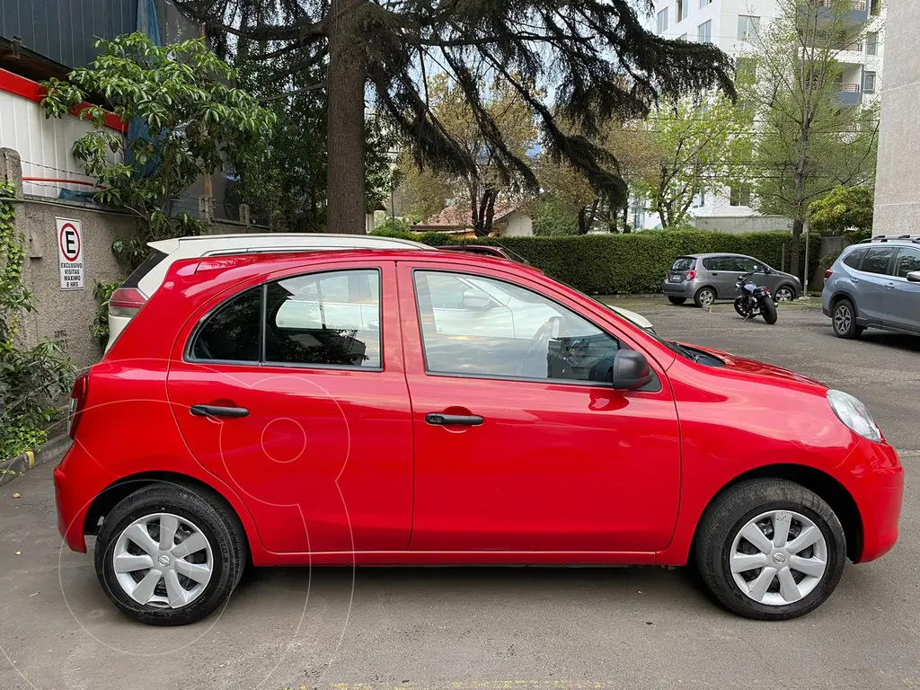 Nissan March 1.6L Active usado (2016) color Rojo precio $6.000.000