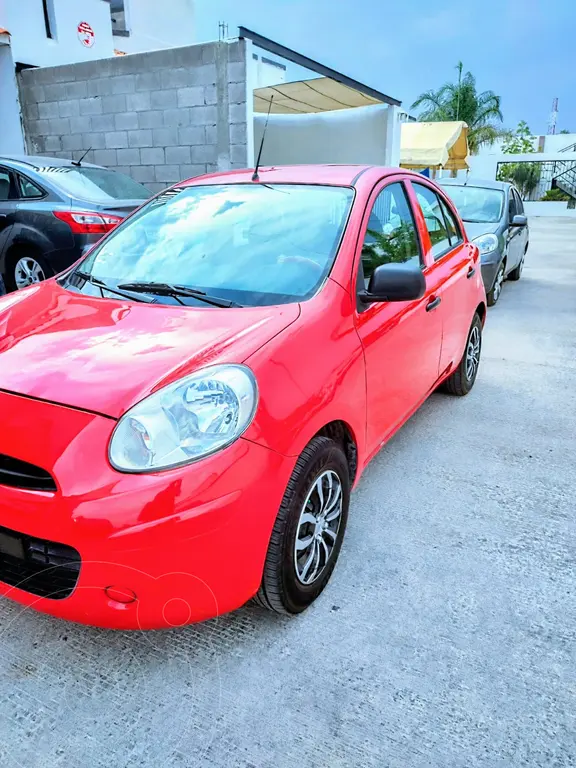 Nissan March Sense usado (2020) color Rojo precio $158,000
