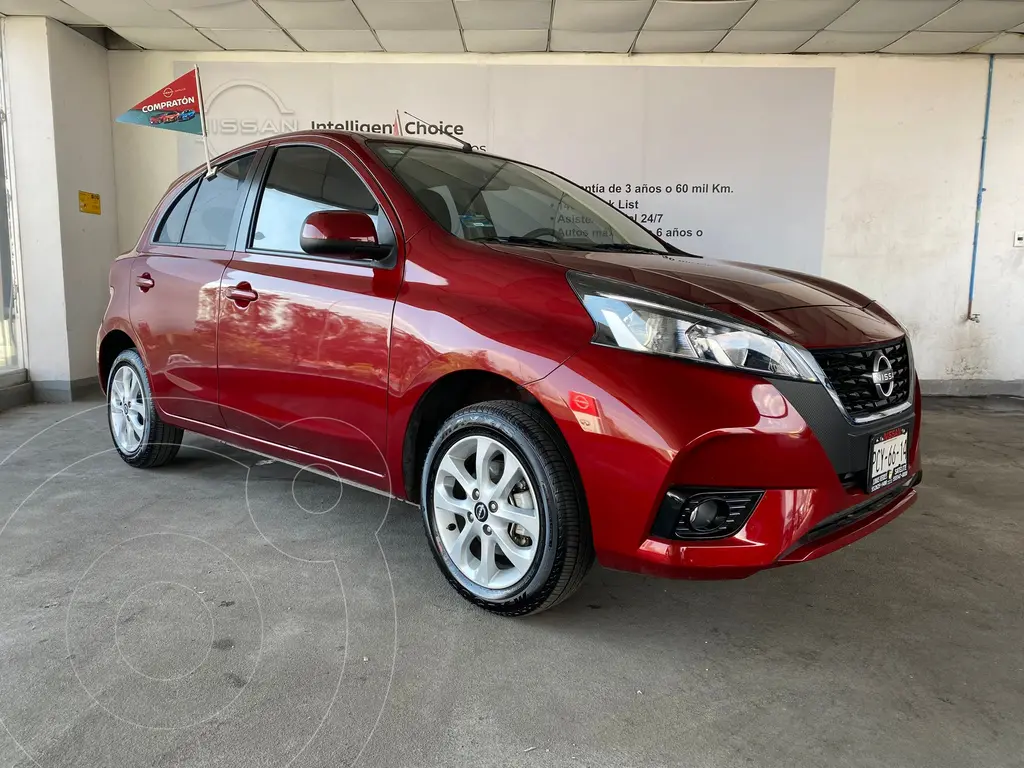 Nissan March Advance usado (2022) color Rojo precio $275,800