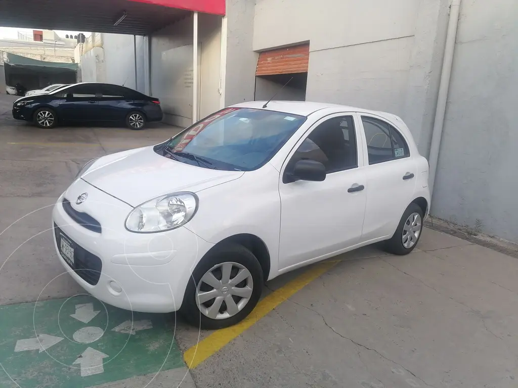 Nissan March Active Cargo Aire Ac ABS usado (2020) color Blanco precio ...