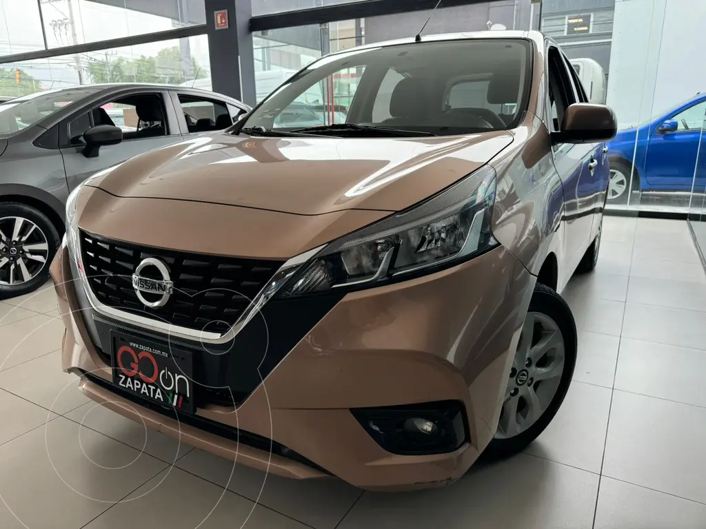 Nissan March Advance usado (2021) color rosa precio $260,000