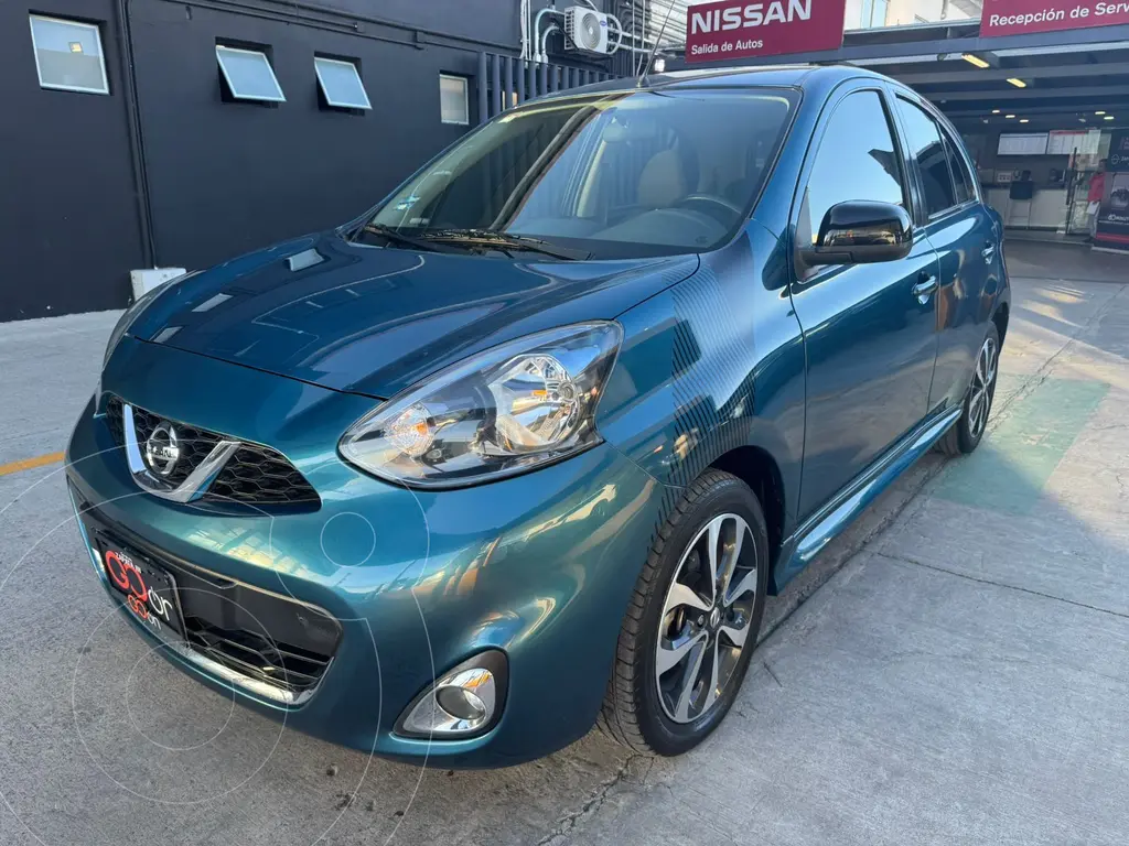Nissan March SR NAVI usado (2018) color Azul precio $230,000
