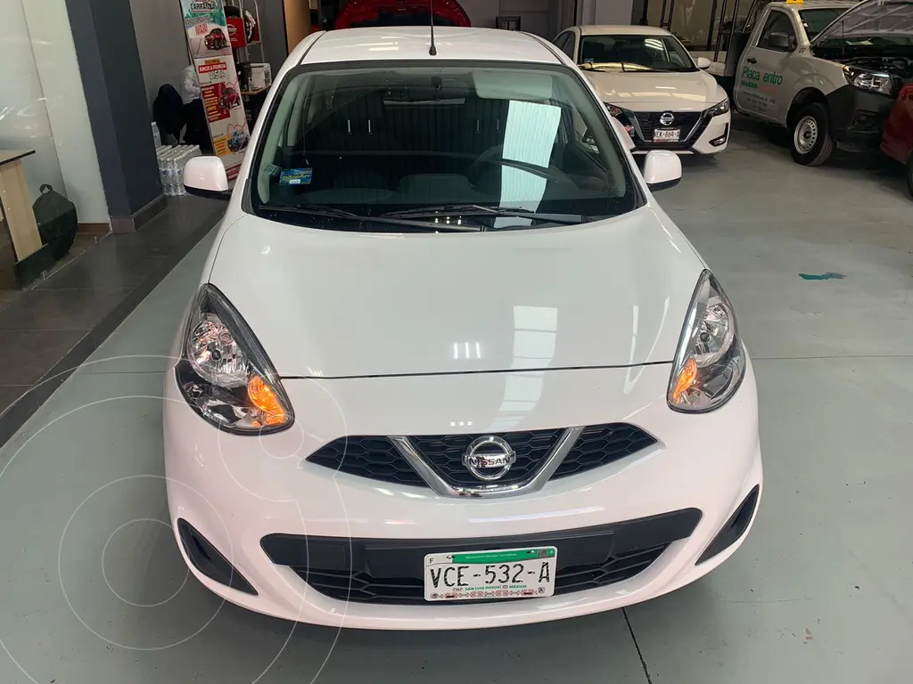 Nissan March Sense usado (2019) color Blanco precio $230,000