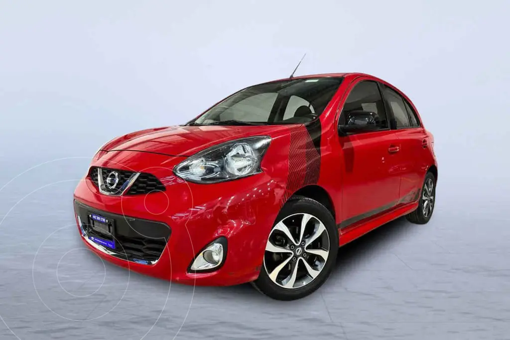 Nissan March SR usado (2018) color Rojo precio $224,000