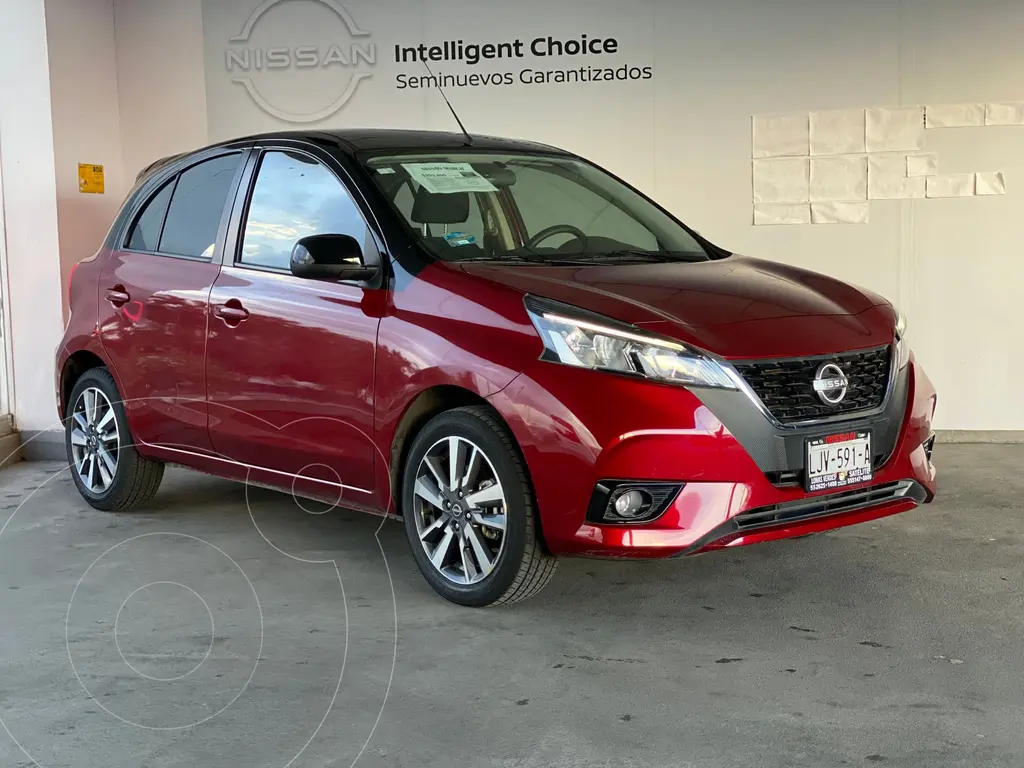 Nissan March Exclusive usado (2023) color Rojo precio $295,800