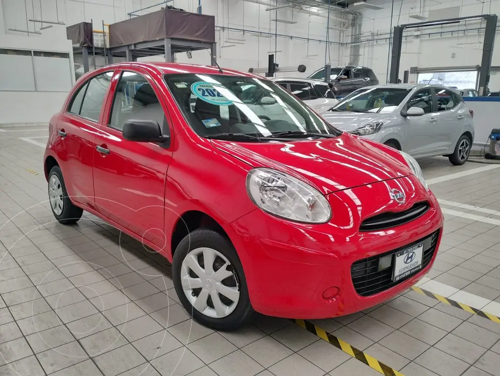 Nissan March Active usado (2020) color Rojo precio $208,000
