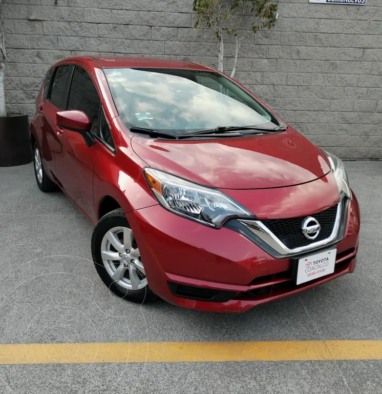 Nissan Note Sense usado (2018) color Rojo precio $245,000